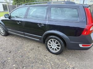 Melns Volvo XC70 2008 Rīga, ar dzinēja tilpumu 2.40 L un nobraukumu 507 tūkst. km par 3200 €, foto 5 vietnē AUTOMOTO.COM.LV