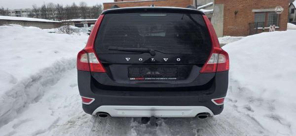 Melns Volvo XC70 2009 Šauļi, ar dzinēja tilpumu 2.40 L un nobraukumu 281 tūkst. km par 6750 €, foto 4 vietnē AUTOMOTO.COM.LV
