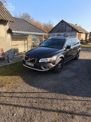 Melns Volvo XC70 2009 Kaišiadorys, ar dzinēja tilpumu 2.40 L un nobraukumu 305 tūkst. km par 5000 €, foto  vietnē AUTOMOTO.COM.LV