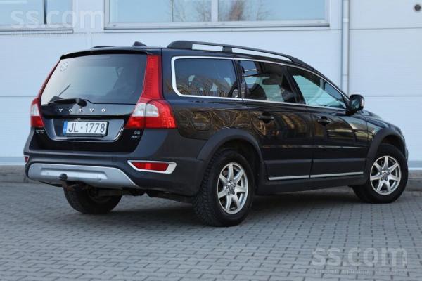 Melns Volvo XC70 2009 Rīga, ar dzinēja tilpumu 2.40 L un nobraukumu 0 tūkst. km par 5200 €, foto 5 vietnē AUTOMOTO.COM.LV