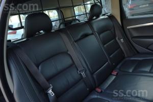 Black Volvo XC70 2009 in Riga, with an engine capacity of 2.40 L and mileage of 0 thousand km for 5200 €, photo 15 on AUTOMOTO.COM.LV