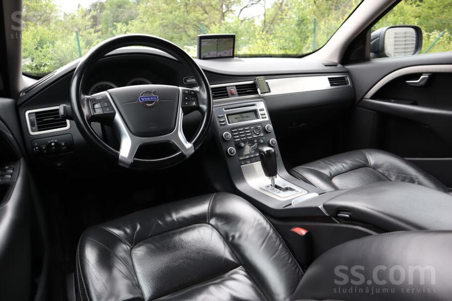 Melns Volvo XC70 2009 Rīga, ar dzinēja tilpumu 2.40 L un nobraukumu 0 tūkst. km par 3990 €, foto 17 vietnē AUTOMOTO.COM.LV