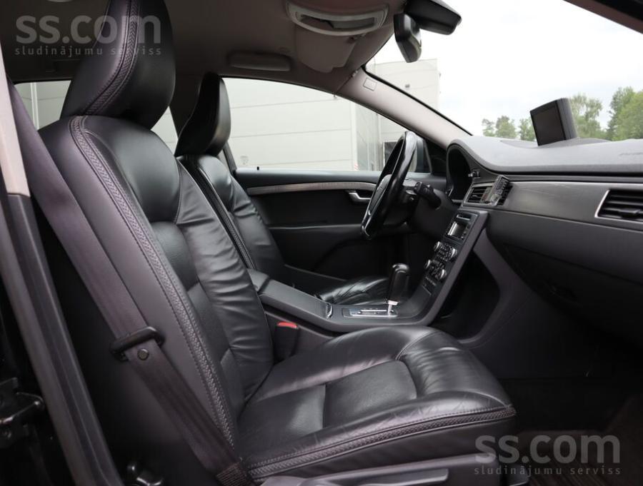 Melns Volvo XC70 2009 Rīga, ar dzinēja tilpumu 2.40 L un nobraukumu 0 tūkst. km par 3990 €, foto 19 vietnē AUTOMOTO.COM.LV