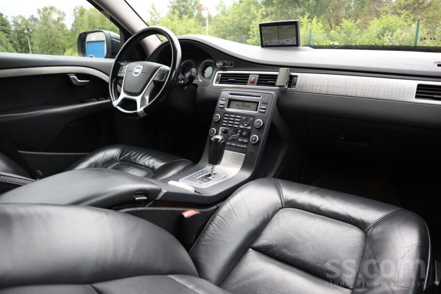 Melns Volvo XC70 2009 Rīga, ar dzinēja tilpumu 2.40 L un nobraukumu 0 tūkst. km par 3990 €, foto 20 vietnē AUTOMOTO.COM.LV