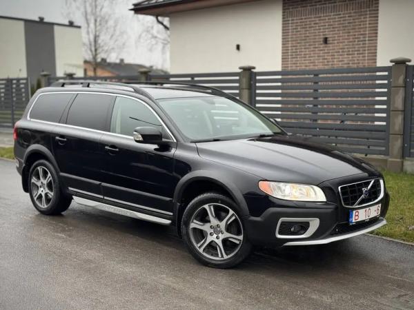 Melns Volvo XC70 2009 Jelgava, ar dzinēja tilpumu 2.40 L un nobraukumu 276 tūkst. km par 7200 €, foto 6 vietnē AUTOMOTO.COM.LV