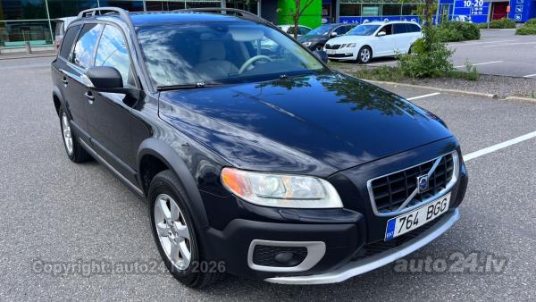 Black Volvo XC70 2009 in Tallinn, with an engine capacity of 2.40 L and mileage of 413 thousand km for 6490 €, photo 1 on AUTOMOTO.COM.LV