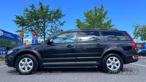Black Volvo XC70 2009 in Tallinn, with an engine capacity of 2.40 L and mileage of 413 thousand km for 6490 €, photo 5 on AUTOMOTO.COM.LV