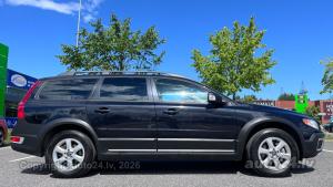 Black Volvo XC70 2009 in Tallinn, with an engine capacity of 2.40 L and mileage of 413 thousand km for 6490 €, photo 6 on AUTOMOTO.COM.LV