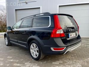 Black Volvo XC70 2009 in Riga, with an engine capacity of 2.40 L and mileage of 0 thousand km for 5800 €, photo 6 on AUTOMOTO.COM.LV