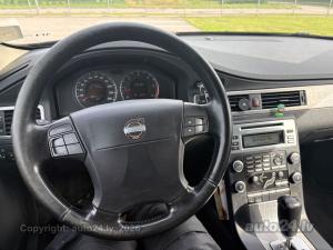 Melns Volvo XC70 2009 Valga, ar dzinēja tilpumu 2.40 L un nobraukumu 392 tūkst. km par 6690 €, foto 12 vietnē AUTOMOTO.COM.LV