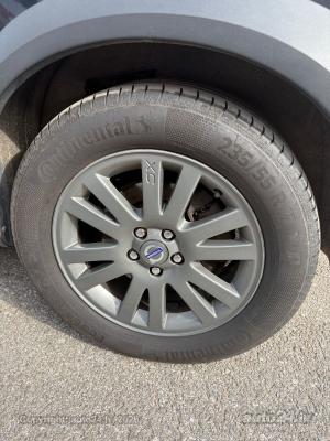 Melns Volvo XC70 2009 Valga, ar dzinēja tilpumu 2.40 L un nobraukumu 392 tūkst. km par 6690 €, foto 15 vietnē AUTOMOTO.COM.LV
