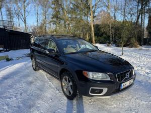 Black Volvo XC70 2010 in Limbazi, with an engine capacity of 2.40 L and mileage of 238 thousand km for 8500 €, photo  on AUTOMOTO.COM.LV