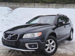 Black Volvo XC70 2010 in Vilnius, with an engine capacity of 2.40 L and mileage of 268 thousand km for 7850 €, photo 5 on AUTOMOTO.COM.LV