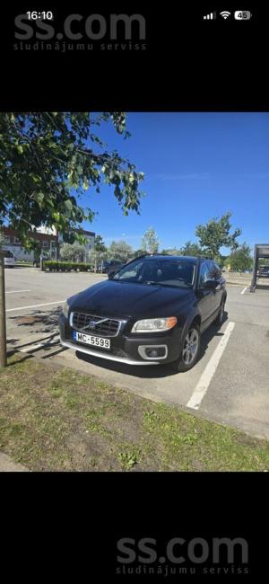 Melns Volvo XC70 2010 Rīga, ar dzinēja tilpumu 2.40 L un nobraukumu 344 tūkst. km par 5900 €, foto  vietnē AUTOMOTO.COM.LV