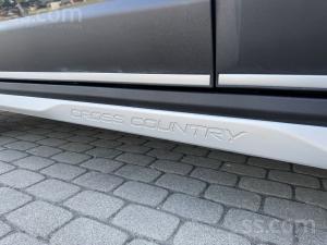 Melns Volvo XC70 2010 Jelgava, ar dzinēja tilpumu 2.40 L un nobraukumu 268 tūkst. km par 7990 €, foto 10 vietnē AUTOMOTO.COM.LV