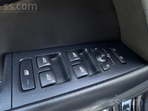 Melns Volvo XC70 2010 Jelgava, ar dzinēja tilpumu 2.40 L un nobraukumu 268 tūkst. km par 7990 €, foto 30 vietnē AUTOMOTO.COM.LV