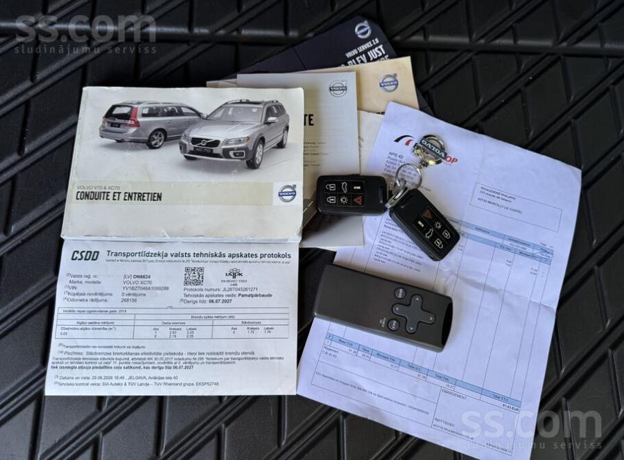Melns Volvo XC70 2010 Jelgava, ar dzinēja tilpumu 2.40 L un nobraukumu 268 tūkst. km par 7990 €, foto 33 vietnē AUTOMOTO.COM.LV