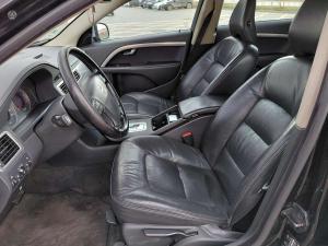 Melns Volvo XC70 2010 Viļņa, ar dzinēja tilpumu 2.40 L un nobraukumu 294 tūkst. km par 3500 €, foto 9 vietnē AUTOMOTO.COM.LV