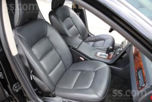 Melns Volvo XC70 2010 Rīga, ar dzinēja tilpumu 2.40 L un nobraukumu 303 tūkst. km par 7490 €, foto 15 vietnē AUTOMOTO.COM.LV