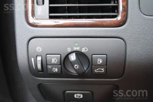 Melns Volvo XC70 2010 Rīga, ar dzinēja tilpumu 2.40 L un nobraukumu 303 tūkst. km par 7490 €, foto 21 vietnē AUTOMOTO.COM.LV