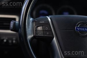 Melns Volvo XC70 2010 Rīga, ar dzinēja tilpumu 2.40 L un nobraukumu 278 tūkst. km par 7290 €, foto 16 vietnē AUTOMOTO.COM.LV