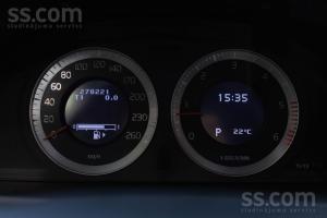 Melns Volvo XC70 2010 Rīga, ar dzinēja tilpumu 2.40 L un nobraukumu 278 tūkst. km par 7290 €, foto 18 vietnē AUTOMOTO.COM.LV