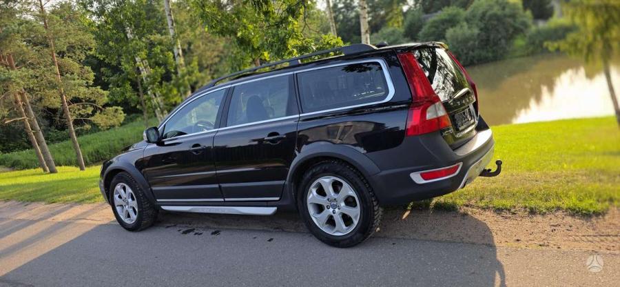 Melns Volvo XC70 2010 Viļņa, ar dzinēja tilpumu 2.40 L un nobraukumu 277 tūkst. km par 7300 €, foto 7 vietnē AUTOMOTO.COM.LV