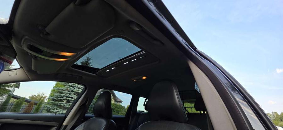 Melns Volvo XC70 2010 Viļņa, ar dzinēja tilpumu 2.40 L un nobraukumu 277 tūkst. km par 7300 €, foto 25 vietnē AUTOMOTO.COM.LV