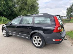 Melns Volvo XC70 2010 Šilalė, ar dzinēja tilpumu 2.40 L un nobraukumu 190 tūkst. km par 2600 €, foto 4 vietnē AUTOMOTO.COM.LV