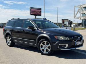 Black Volvo XC70 2010 in Klaipeda, with an engine capacity of 2.00 L and mileage of 293 thousand km for 6000 €, photo 4 on AUTOMOTO.COM.LV