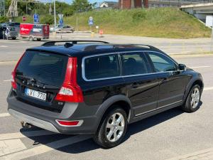 Black Volvo XC70 2010 in Klaipeda, with an engine capacity of 2.00 L and mileage of 293 thousand km for 6000 €, photo 9 on AUTOMOTO.COM.LV