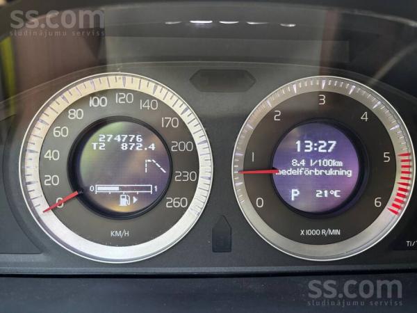 Черный Вольво ХС70 2010 в Рига, объемом двигателя 2.40 л и пробегом 270 тыс. км за 5900 €, фото 10 на AUTOMOTO.COM.LV