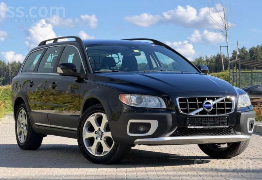 Melns Volvo XC70 2010 Liepāja, ar dzinēja tilpumu 2.40 L un nobraukumu 279 tūkst. km par 10200 €, foto 1 vietnē AUTOMOTO.COM.LV