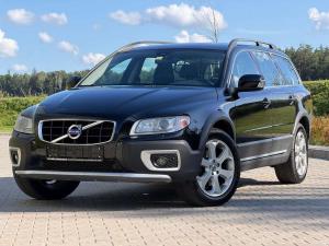 Black Volvo XC70 2010 in Vilnius, with an engine capacity of 2.40 L and mileage of 280 thousand km for 8300 €, photo  on AUTOMOTO.COM.LV