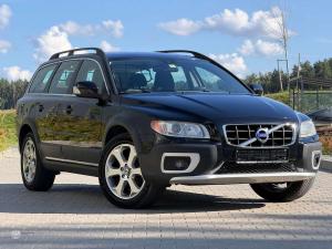 Black Volvo XC70 2010 in Vilnius, with an engine capacity of 2.40 L and mileage of 280 thousand km for 8300 €, photo 4 on AUTOMOTO.COM.LV