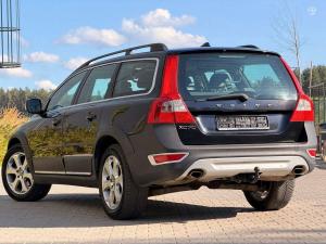Black Volvo XC70 2010 in Vilnius, with an engine capacity of 2.40 L and mileage of 280 thousand km for 8300 €, photo 5 on AUTOMOTO.COM.LV