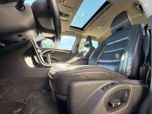 Black Volvo XC70 2010 in Vilnius, with an engine capacity of 2.40 L and mileage of 280 thousand km for 8300 €, photo 9 on AUTOMOTO.COM.LV