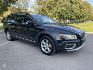 Black Volvo XC70 2010 in Kaunas, with an engine capacity of 1.98 L and mileage of 293 thousand km for 6250 €, photo 3 on AUTOMOTO.COM.LV