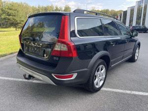Black Volvo XC70 2010 in Kaunas, with an engine capacity of 1.98 L and mileage of 293 thousand km for 6250 €, photo 14 on AUTOMOTO.COM.LV