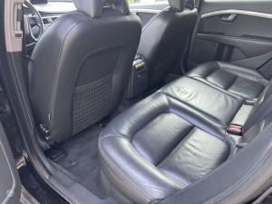 Black Volvo XC70 2010 in Kaunas, with an engine capacity of 1.98 L and mileage of 293 thousand km for 6250 €, photo 24 on AUTOMOTO.COM.LV