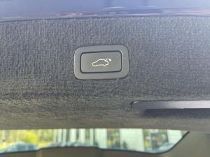 Black Volvo XC70 2010 in Kaunas, with an engine capacity of 1.98 L and mileage of 293 thousand km for 6250 €, photo 30 on AUTOMOTO.COM.LV