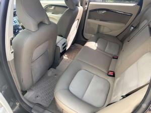 Melns Volvo XC70 2010 Viļņa, ar dzinēja tilpumu 3.19 L un nobraukumu 340 tūkst. km par 6500 €, foto 8 vietnē AUTOMOTO.COM.LV