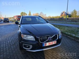 Black Volvo XC70 2011 in Riga, with an engine capacity of 2.40 L and mileage of 0 thousand km for 7590 €, photo 7 on AUTOMOTO.COM.LV