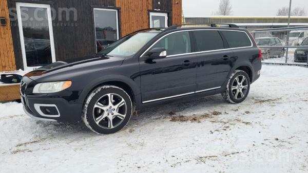 Melns Volvo XC70 2011 Rīga, ar dzinēja tilpumu 2.40 L un nobraukumu 317 tūkst. km par 8350 €, foto 3 vietnē AUTOMOTO.COM.LV