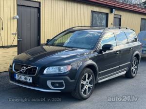 Black Volvo XC70 2011 in Tallinn, with an engine capacity of 2.40 L and mileage of 448 thousand km for 10990 €, photo  on AUTOMOTO.COM.LV