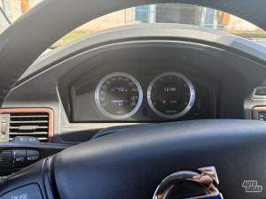 Black Volvo XC70 2011 in Siauliai, with an engine capacity of 3.20 L and mileage of 2781 thousand km for 7300 €, photo 10 on AUTOMOTO.COM.LV