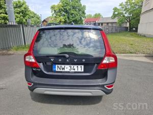 Melns Volvo XC70 2011 Rīga, ar dzinēja tilpumu 2.00 L un nobraukumu 291 tūkst. km par 7500 €, foto 4 vietnē AUTOMOTO.COM.LV