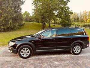 Melns Volvo XC70 2011 Rīga, ar dzinēja tilpumu 2.40 L un nobraukumu 293 tūkst. km par 6500 €, foto 13 vietnē AUTOMOTO.COM.LV