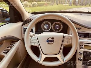 Melns Volvo XC70 2011 Rīga, ar dzinēja tilpumu 2.40 L un nobraukumu 293 tūkst. km par 6500 €, foto 16 vietnē AUTOMOTO.COM.LV