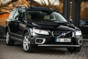 Melns Volvo XC70 2011 Jelgava, ar dzinēja tilpumu 2.40 L un nobraukumu 0 tūkst. km par 9150 €, foto 3 vietnē AUTOMOTO.COM.LV
